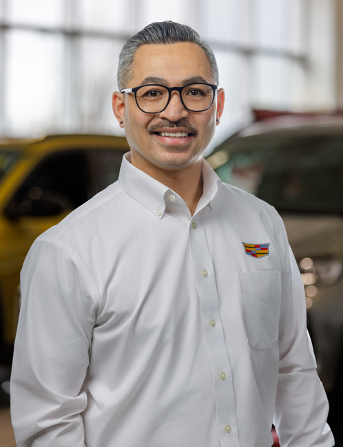 Meet the MacMaster London Staff | London Dealer