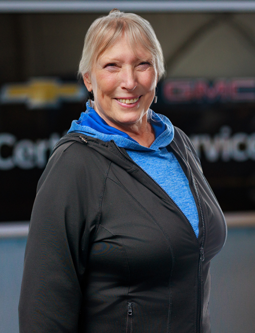 Meet the MacMaster London Staff | London Dealer