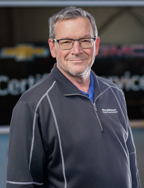 Meet the MacMaster London Staff | London Dealer