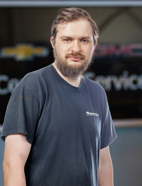 Meet the MacMaster London Staff | London Dealer