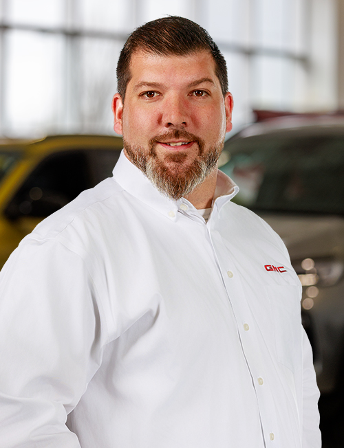 Meet the MacMaster London Staff | London Dealer